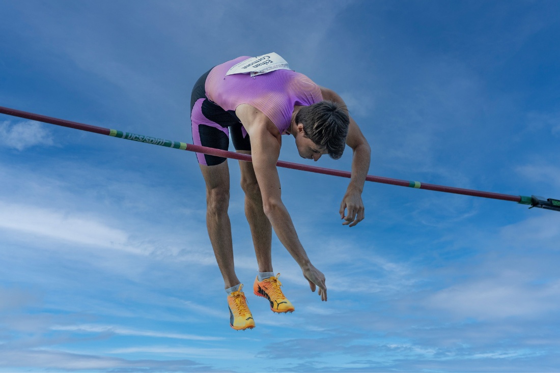Record smashed: over 80% of buyers turn to a broker for help - Pinnacle ...